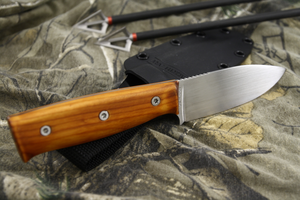 Lynx Hunting Knife with Kydex Sheath - North Arm Knives